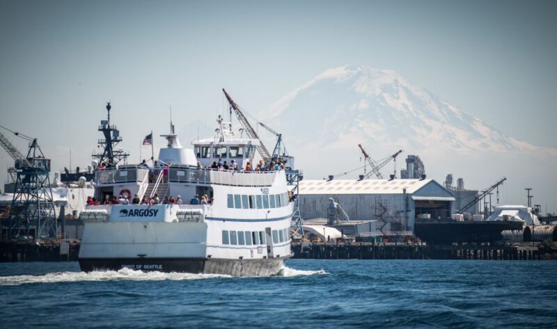 Seattle: Guided Harbor Cruise - An In-Depth Look at the Experience