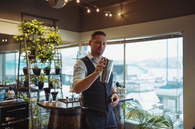 Seattle Hands On Cocktail Class - Who Will Love This Experience?
