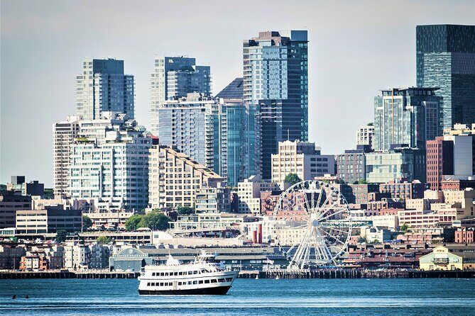 Seattle Land and Sea Tour Experience - A Detailed Look at the Seattle Land and Sea Tour