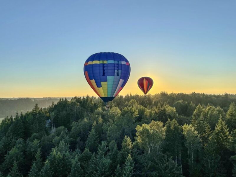 Seattle: Mt. Rainier Sunrise Hot Air Balloon Ride - The Allure of Floating Over Mt. Rainier