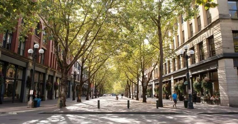 Seattle : Must-See Attractions Walking Tour With A Guide - Why Choose This Tour?