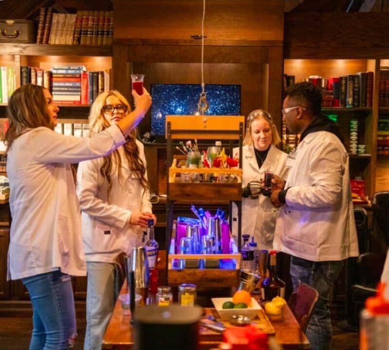 Seattle Photo Tour with a Private Photographer - Key Points