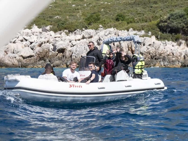 Secret Blue Cave & Grama Bay - Speed Boat Tour - Analyzing the Experience: What You Can Expect