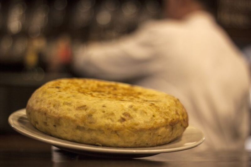 Secret Food Tour Seville - Authentic Local Guides Make All the Difference