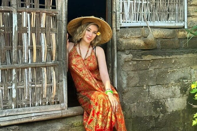Secret Garden Bali & Pura Ulun Danu Small Group Tour  Full Day - FAQ Section