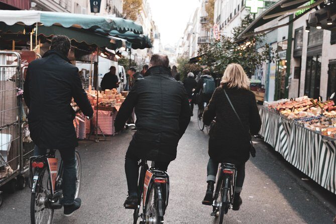 Secret Paris Tour on a dutch bike - The Itinerary in Detail