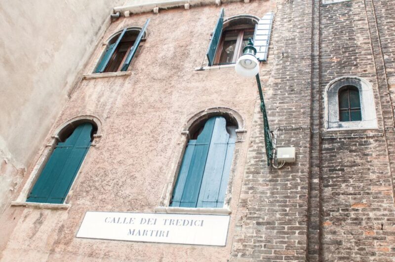 Secret Venice & Gondola Tour - FAQ: Your Questions Answered