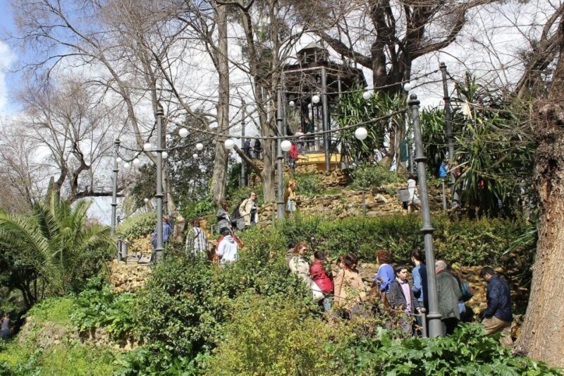 Secrets of Maria Luisa Park and Plaza de Espana - The Practicalities: What to Expect