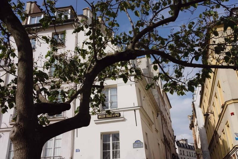 Secrets of Paris Bike Tour in English or Dutch - Pricing and Value