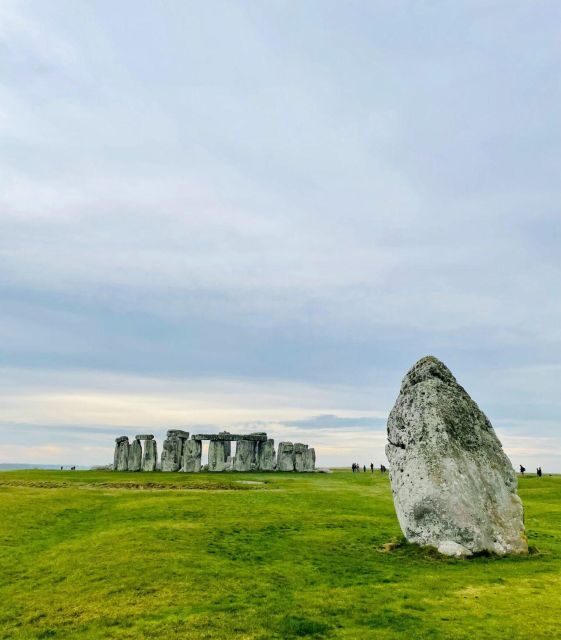 Secrets of Stonehenge: Private Half-Day Tour from Bath - A Closer Look at the Tour Experience