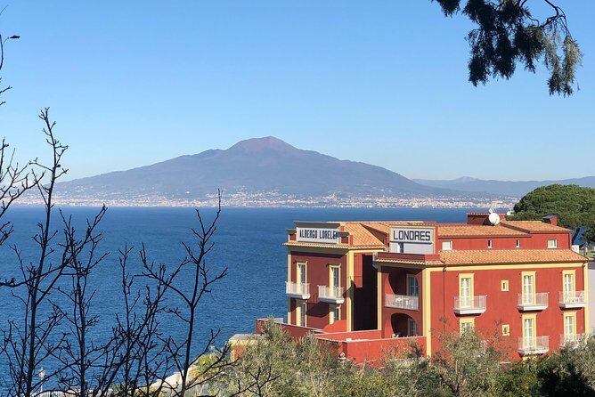 Secrets Walks of Sorrento with a Local - The Small-Group Advantage