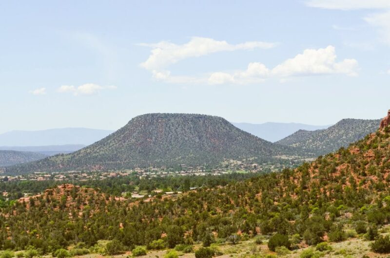 Sedona Day Trip: From Metro Phoenix / Scottsdale - Artistic and Cultural Stops: Tlaquepaque & Uptown