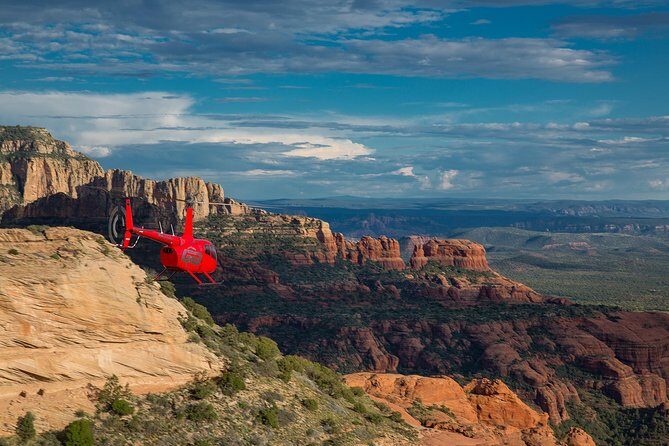 Sedona Helicopter Tour : Dust Devil Tour - The Experience Begins: From Check-In to Takeoff
