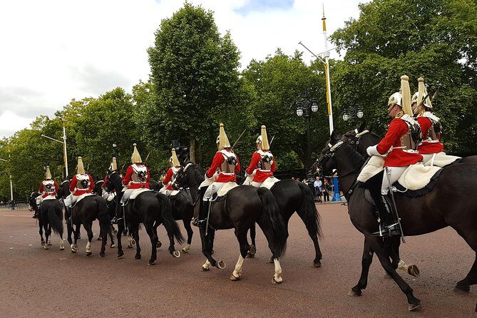See Over 30 Top London Sights! Fun Private Tour with Local Guide - Frequently Asked Questions (FAQs)