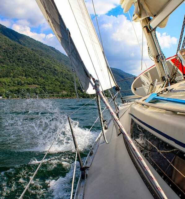 Segeltour mit Skipper - Cannero Riviera am LagoMaggiore - Exploring the Tour Details