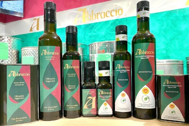 Seggiano: Typical Tuscan Farm Tour with Olive Oil Tasting - What to Expect from the Olive Oil Farm Tour