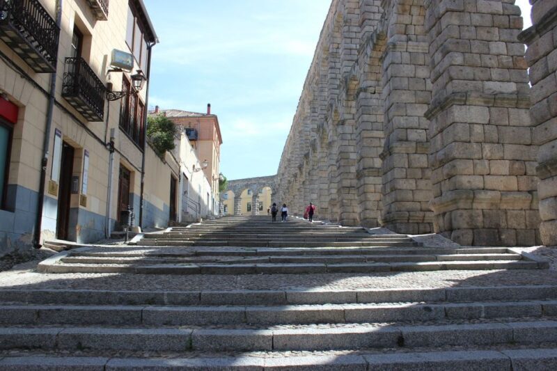 Segovia: 3-Hour Private Walking Tour - Key Points
