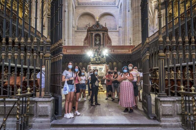Segovia Cathedral Guided Tour - A Closer Look at the Experience