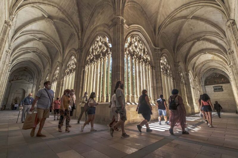 Segovia Cathedral Guided Tour - Practical Tips for Booking and Visiting