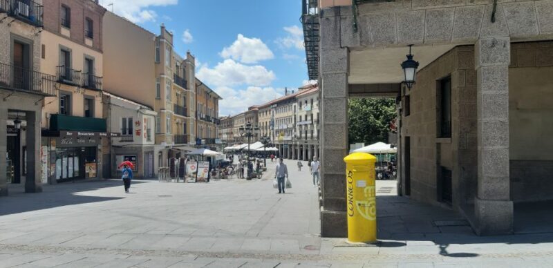 Segovia: Guided Walking Tour with Alcázar Entry - Discovering Segovia in Style and Substance