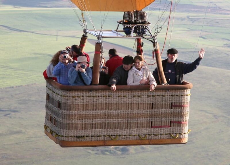 Segovia: Hot Air Balloon flight with Optional Transfer - A Closer Look at the Hot Air Balloon Experience in Segovia