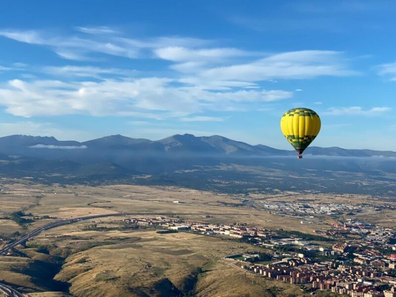 Segovia: Hot Air Balloon Ride with Picnic and Activity Video - The Logistics: Price, Duration, and Practical Tips