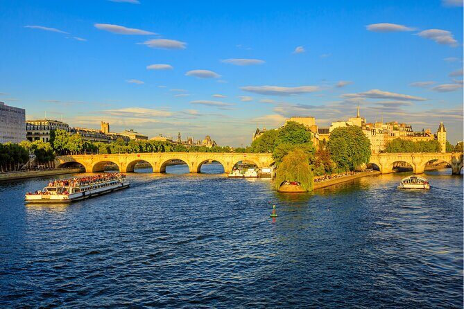 Seine River Cruise flexible ticket with Audio in Paris - 1 Hour - Practical Details and Tips