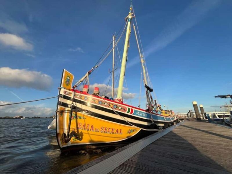 Seixal: Guided Walking Tour with Pastel de Nata - Free Time and Coastal Access