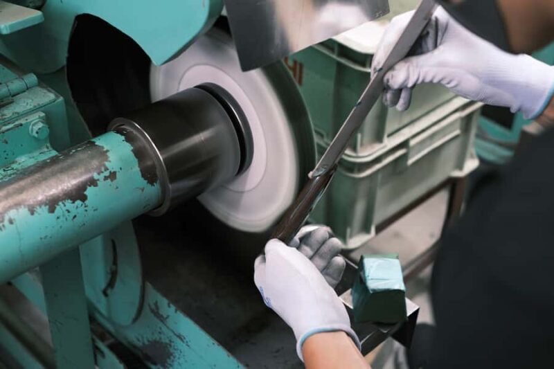 Seki, Gifu : Mitsuboshi Cutlery Kitchen Knife Factory Tour - An In-Depth Look at the Mitsuboshi Cutlery Factory Tour