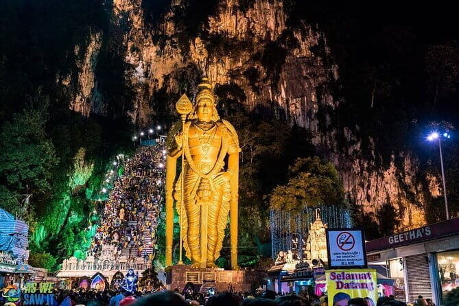Selayang's Hot Springs, Batu Caves And River Of Live by night - Key Points