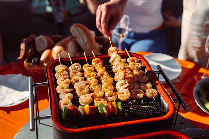 Self-Drive BBQ Boat Hire Mandurah - Group of 3 - 6 people - Practical Details: Pricing, Duration, and Groups