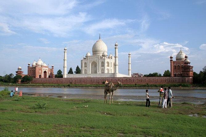 Self Guided Agra Day Tour from Delhi with Local Support - What This Tour Offers in Detail