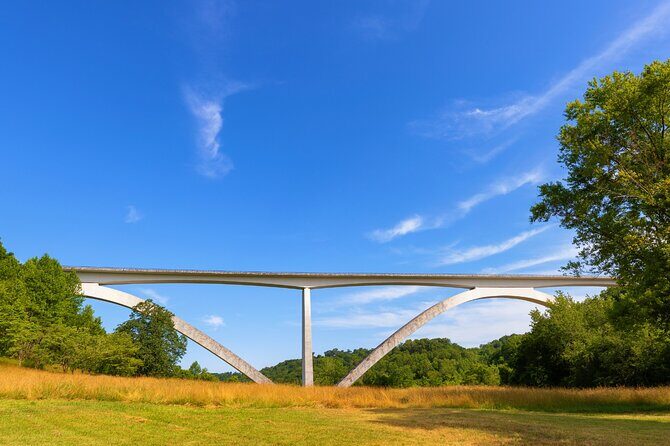 Self-Guided Audio Driving Tour in Natchez Trace Parkway - Stop 6: Natchez Trace Parkway Bridge