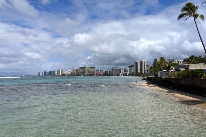 Self-Guided Audio Walking Tour of Waikiki - Key Points