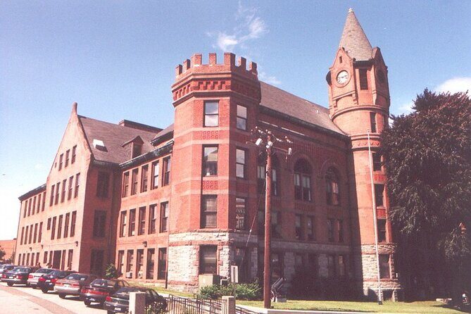 Self-Guided Bridgeport Scavenger Hunt: Connecticut's Sights - What You Can Expect from the Bridgeport Scavenger Hunt