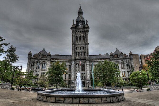 Self-Guided Buffalo Scavenger Hunt: Roaming Buffalo - Highlighted Stops and Their Charm