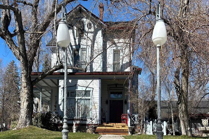 Self-Guided Driving Tour from Lake Tahoe to Virginia City - Key Points to Remember at a Glance