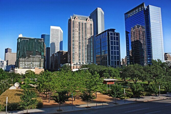 Self-Guided Houston Scavenger Hunt: Houston, We Have a Hunt - The Sum Up