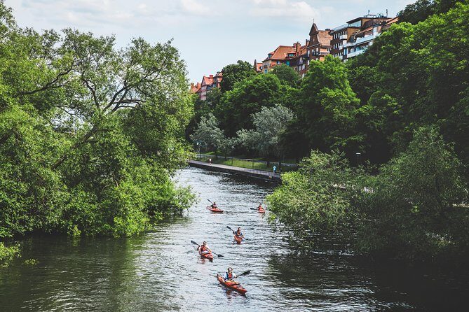 Self-Guided Kayak Adventure In Central Stockholm (One-man kayak) - The Reality of Paddling Stockholm