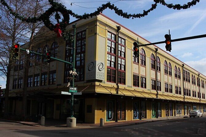 Self-Guided Lafayette Scavenger Hunt: Lafayette In Full Bloom - What the Itinerary Looks Like – In Practice
