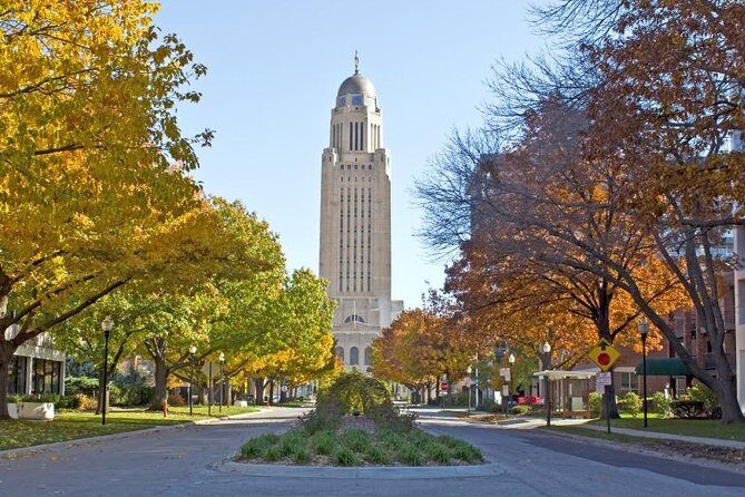 Self-Guided Lincoln Scavenger Hunt: Capitol to Campus! - An Honest Look at the Lincoln Self-Guided Scavenger Hunt