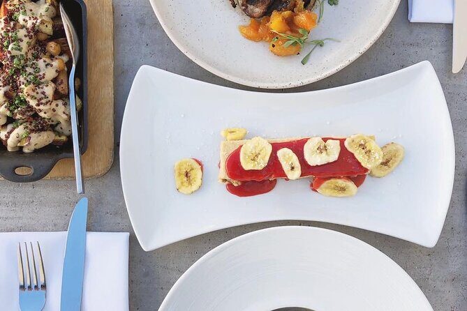 Self-Guided Private Foodie Tour in Downtown Las Vegas - About the Provider