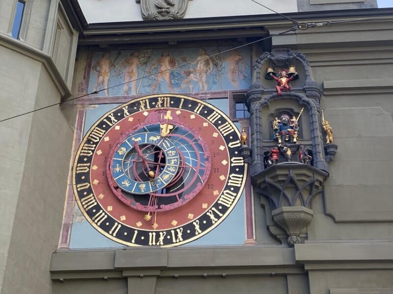 Self-Guided Reading City Tour in Bern - An Overview of the Self-Guided Tour Experience