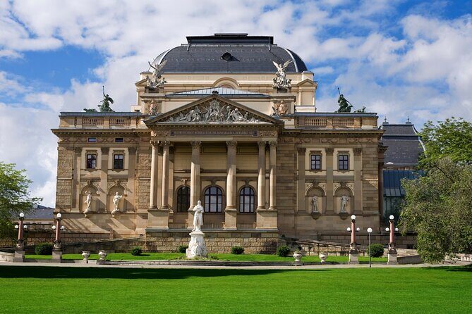 Self-guided scavenger hunt and city game in Wiesbaden - What the Experience Includes