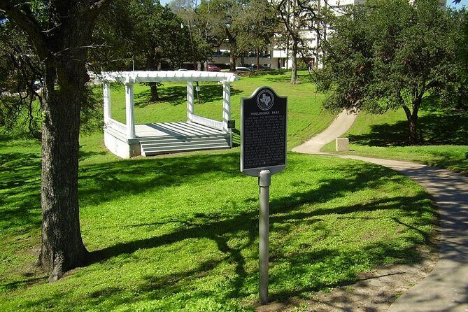 Self-Guided Scavenger Hunt: Austin Capitol Sights & Downtown Gems - The Reality Check: Pros and Cons