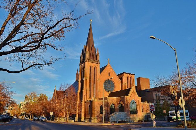 Self-Guided Scavenger Hunt: Bountiful Billings - Exploring Billings on Your Own Terms