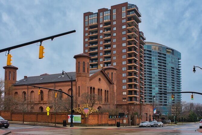 Self-Guided Scavenger Hunt: Discovering Columbus - Who Will Love This Tour?