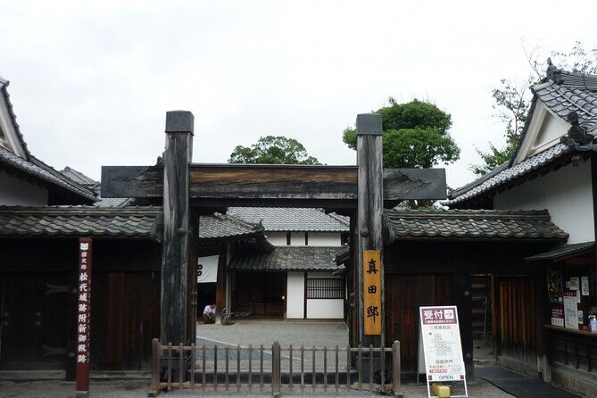 Self-Guided Scavenger Hunt: East Meets West in Nagano! - Potential Drawbacks and Things to Keep in Mind