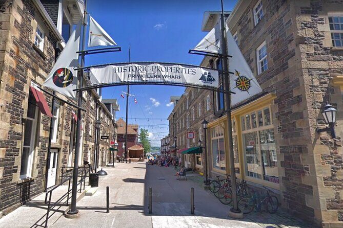 Self-Guided Scavenger Hunt: Halifaxs Hopping Harbour - Summary of Pros and Cons