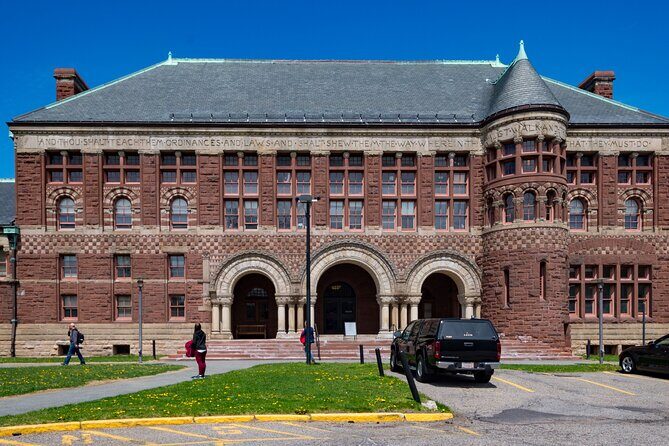 Self-Guided Scavenger Hunt: Historic Harvard Hunt - What You Can Expect from the Experience